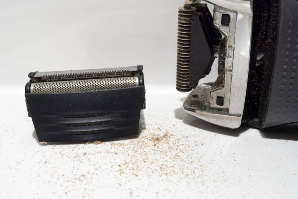 How To Clean Your Electric Razor | MaidForYou